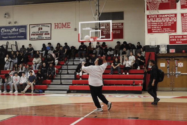 Volleyball players shine at 2024 Thanksgiving Pep Rally – The Raider Press
